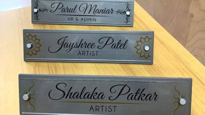 Table Name Plate Designs For Perfect Table Look