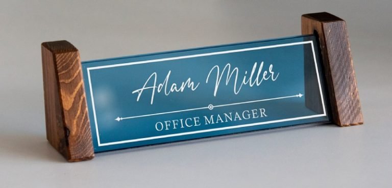 Table Name Plate Designs For Perfect Table Look